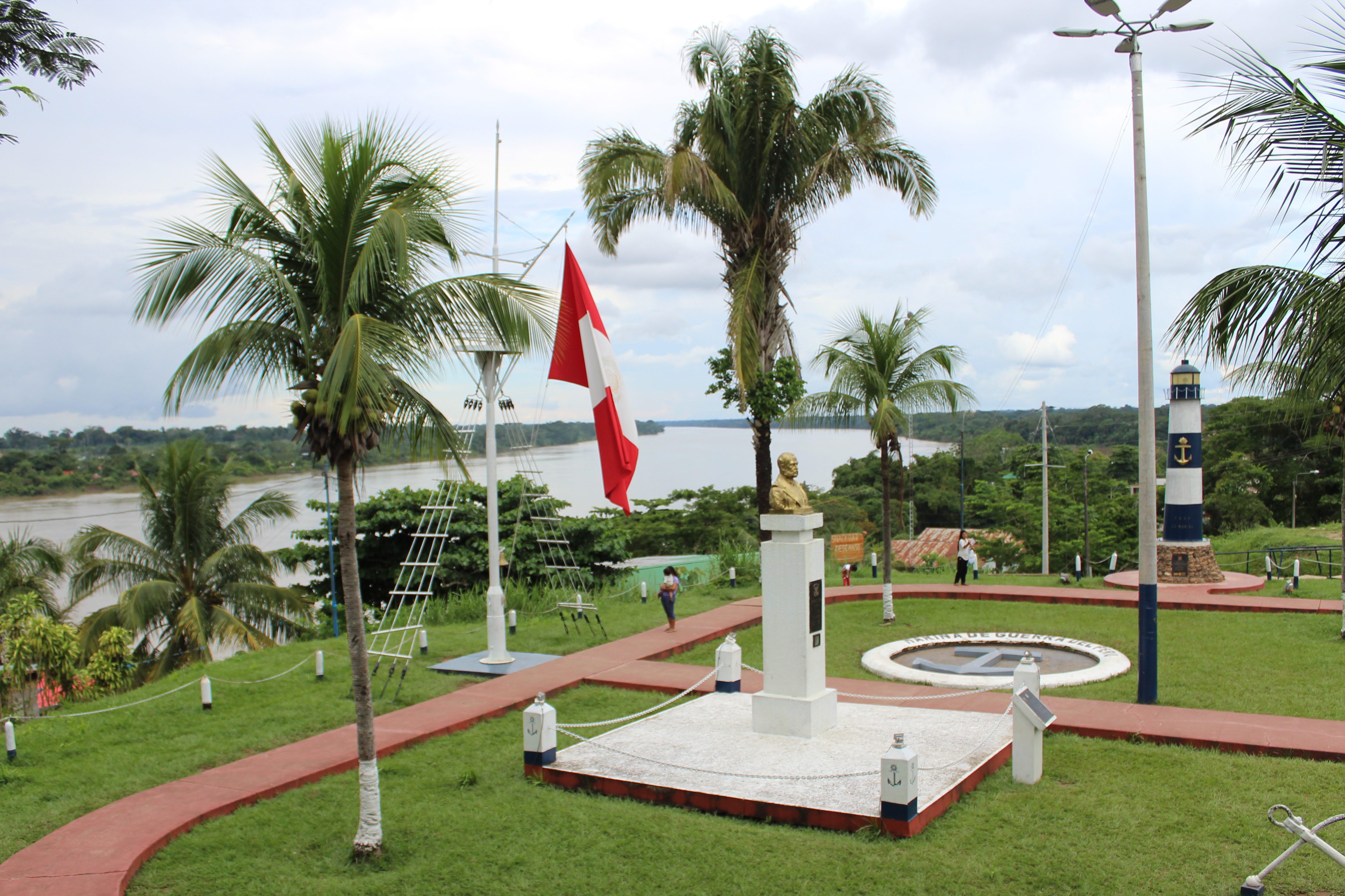 Malecón de la Marina y Plaza Grau